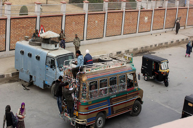 Plying of buses on 3 new routes - Greater Kashmir