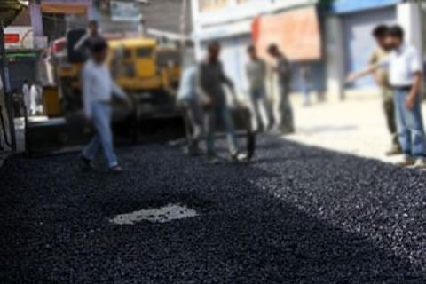 Macadamisation of road connecting Diver Parihaspora with National ...