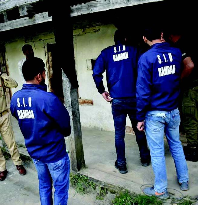 Meet Khawar Jamsheed: Bollywood’s most trusted man in Kashmir - Greater ...