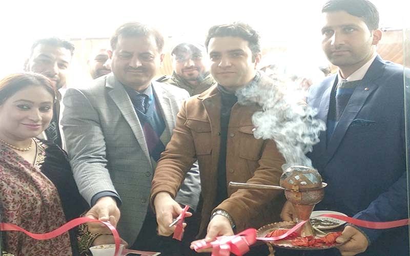 HDFC Bank opens new branch in Zakura