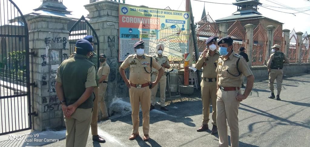 Shun path that brought destruction to J&K: DGP Dilbag Singh to youth ...