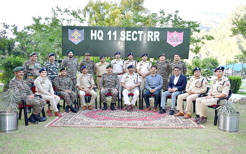 DGP chairs joint security meeting with Army, Police officers