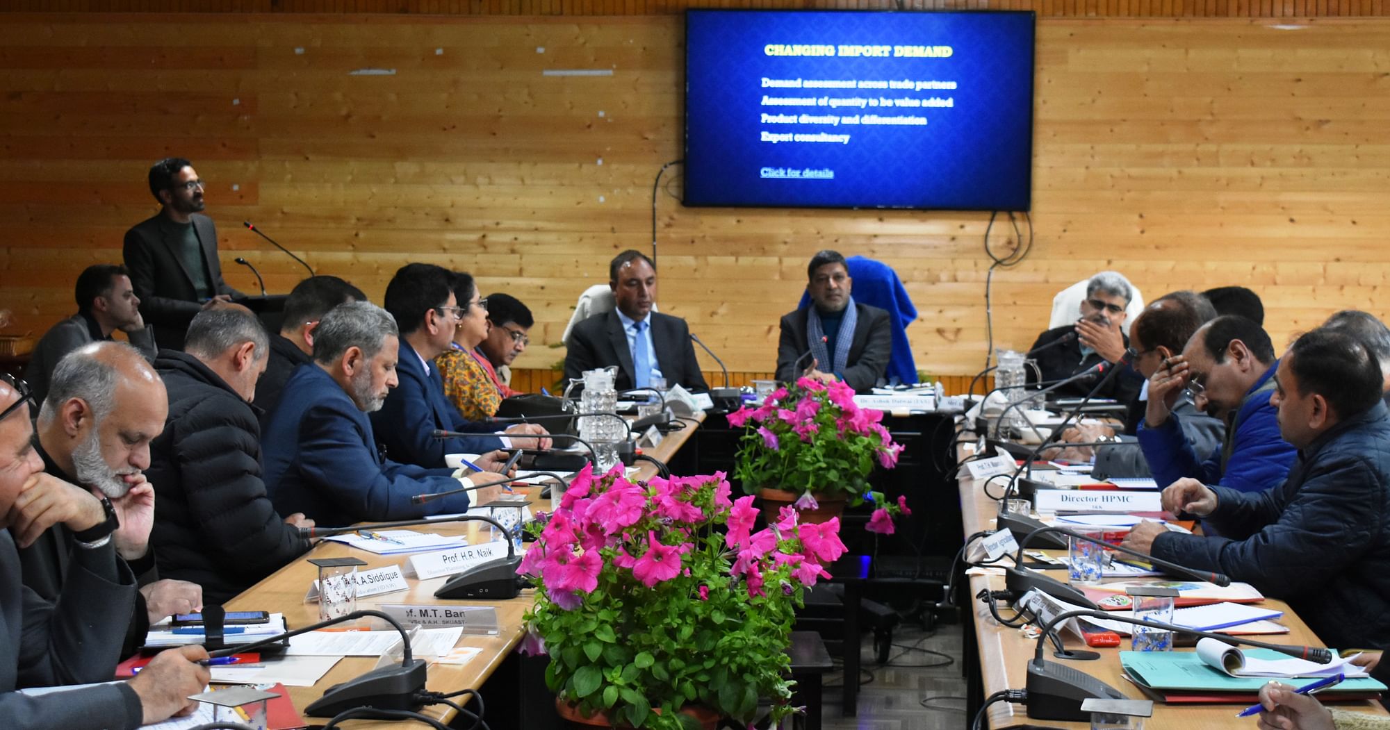 Experts at SKUAST-K deliberate J&K's first Agri Export-Import Policy ... Experts at SKUAST-K deliberate J&K's first Agri Export-Import Policy ...