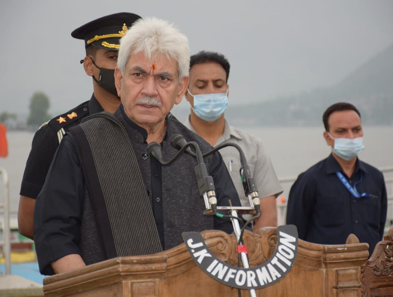 Govt committed to provide safe environment to minority employees: LG - Greater Kashmir