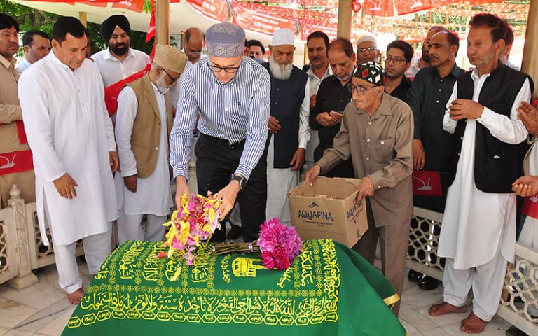 NC remembers Begum Akbar Jehan Abdullah on death anniversary - Greater ...