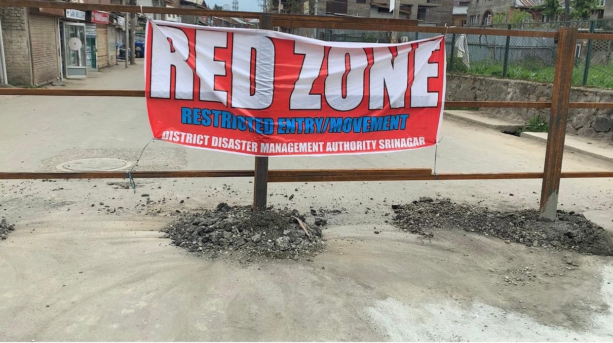 8 Kashmir districts declared red zones - Greater Kashmir