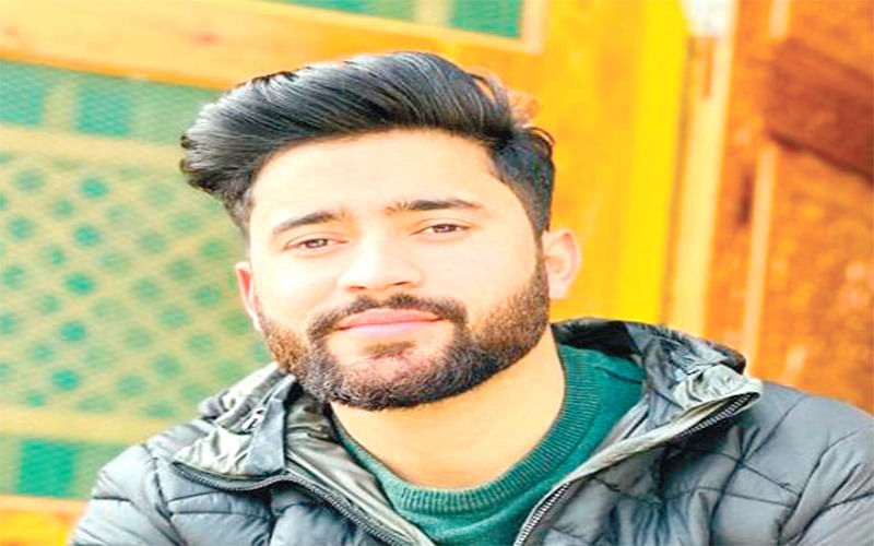 Meet Yawar, a Vlogger from Srinagar who highlights Kashmir’s beauty ...
