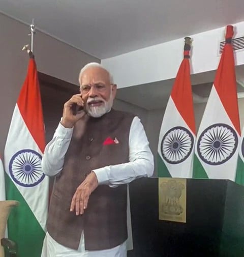 PM Modi dials ISRO chief to congratulate him - Greater Kashmir