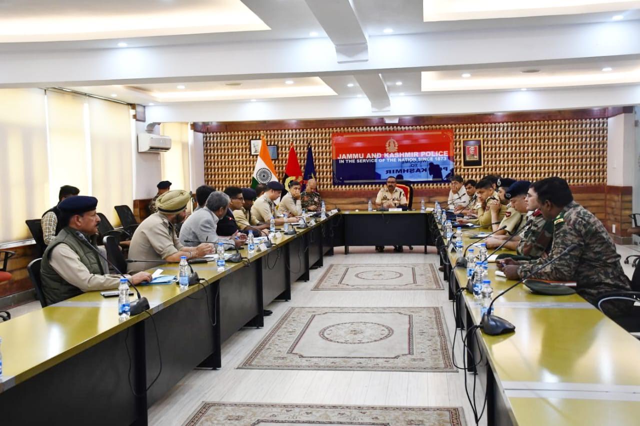 DGP reviews security arrangements ahead of President's J&K visit ...