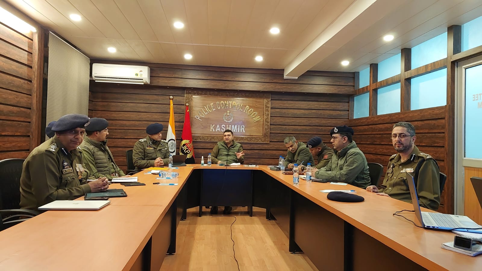 IGP Kashmir holds meeting over law & order and security challenges in ...