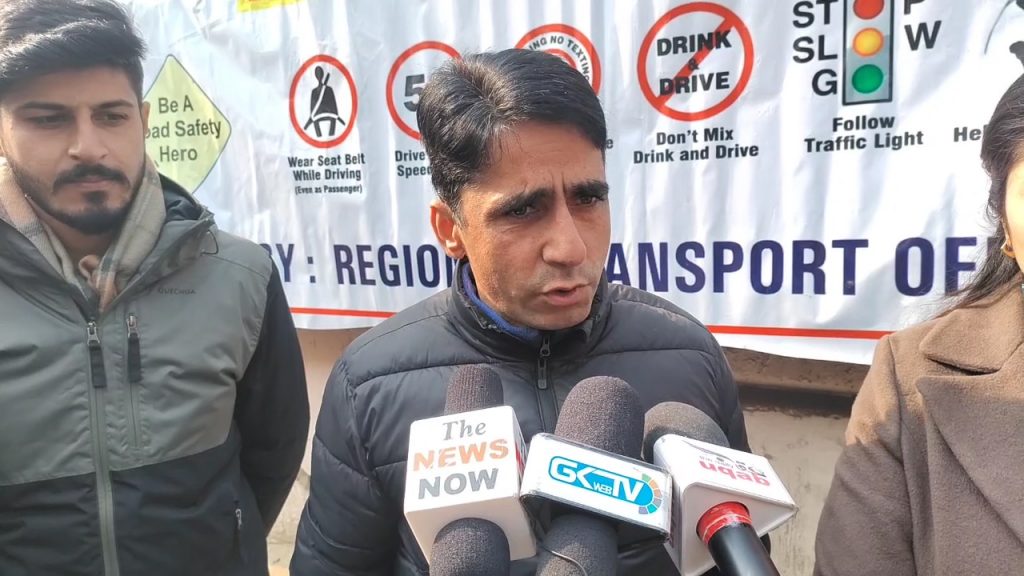 Won't allow other operators to obstruct e-rickshaw service: RTO Kashmir ...