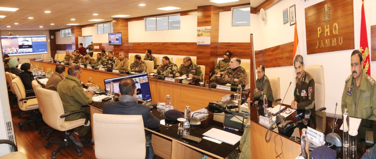 DGP, GOC 16 Corps strategize placement of personnel at vital locations ...