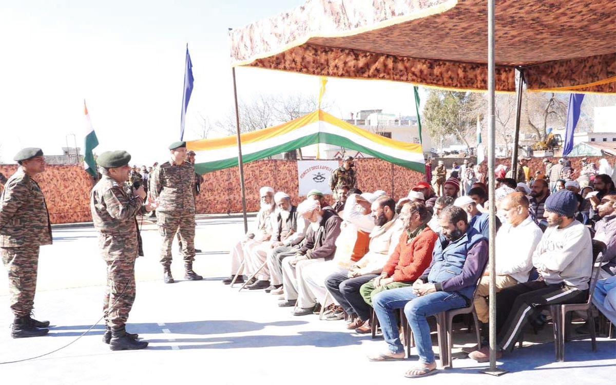 Army officers interact with people in Rajouri - Greater Kashmir