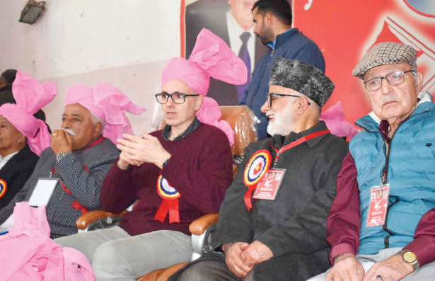 Omar Abdullah seeks clarity on ongoing data collection - Greater Kashmir