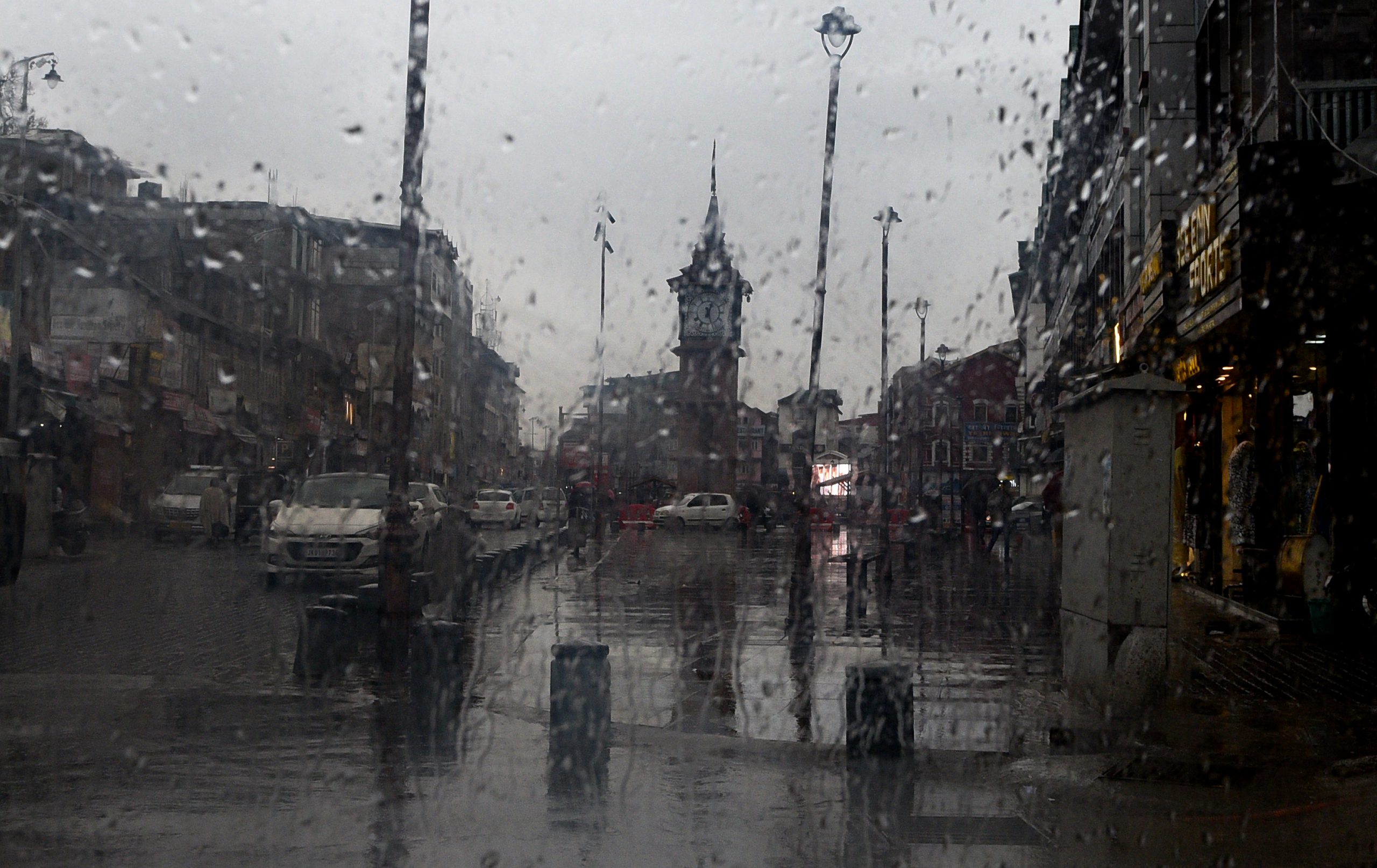 Widespread rains drench J&K - Greater Kashmir