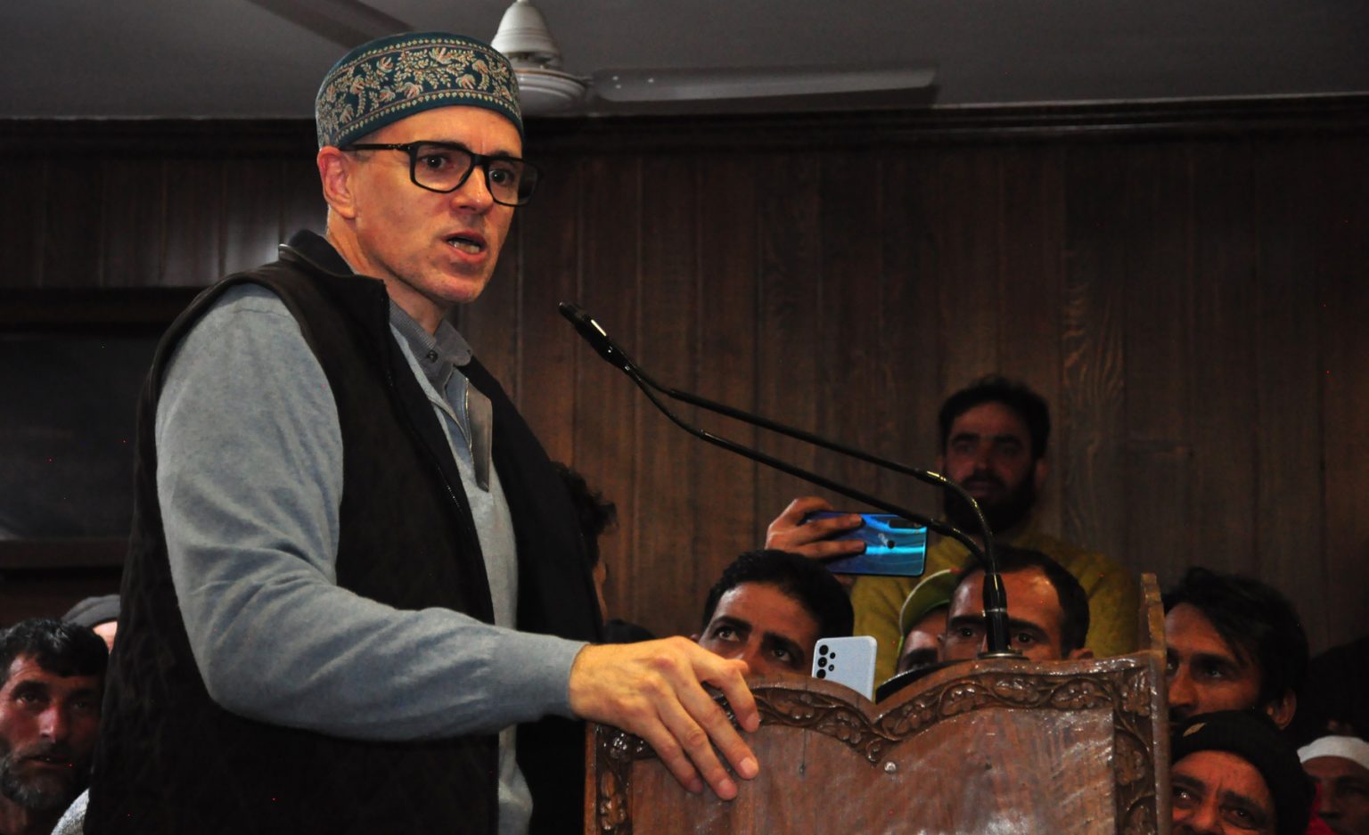 PAGD in Muddle | PDP’s performance doesn’t justify Lok Sabha seat allocation: Omar Abdullah ...