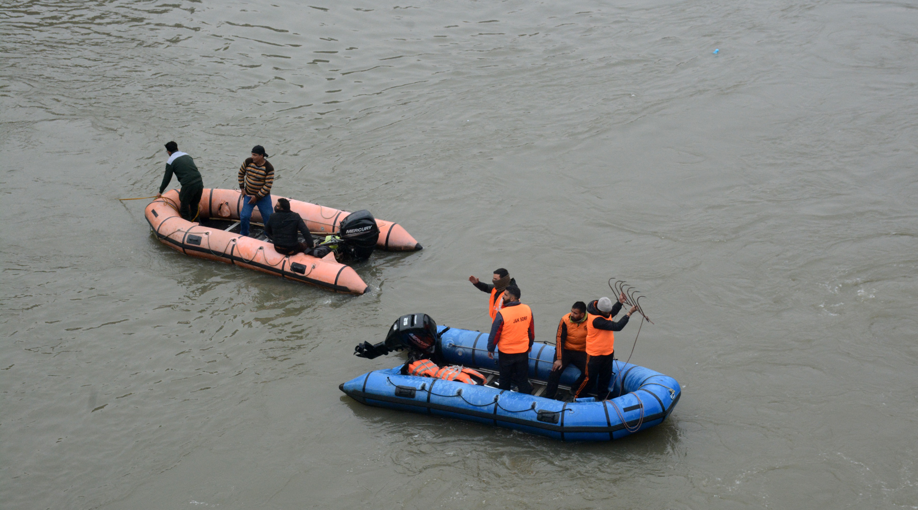 Day 2: Bodies of 3 drowned labourers yet to retrieved; families traumatised